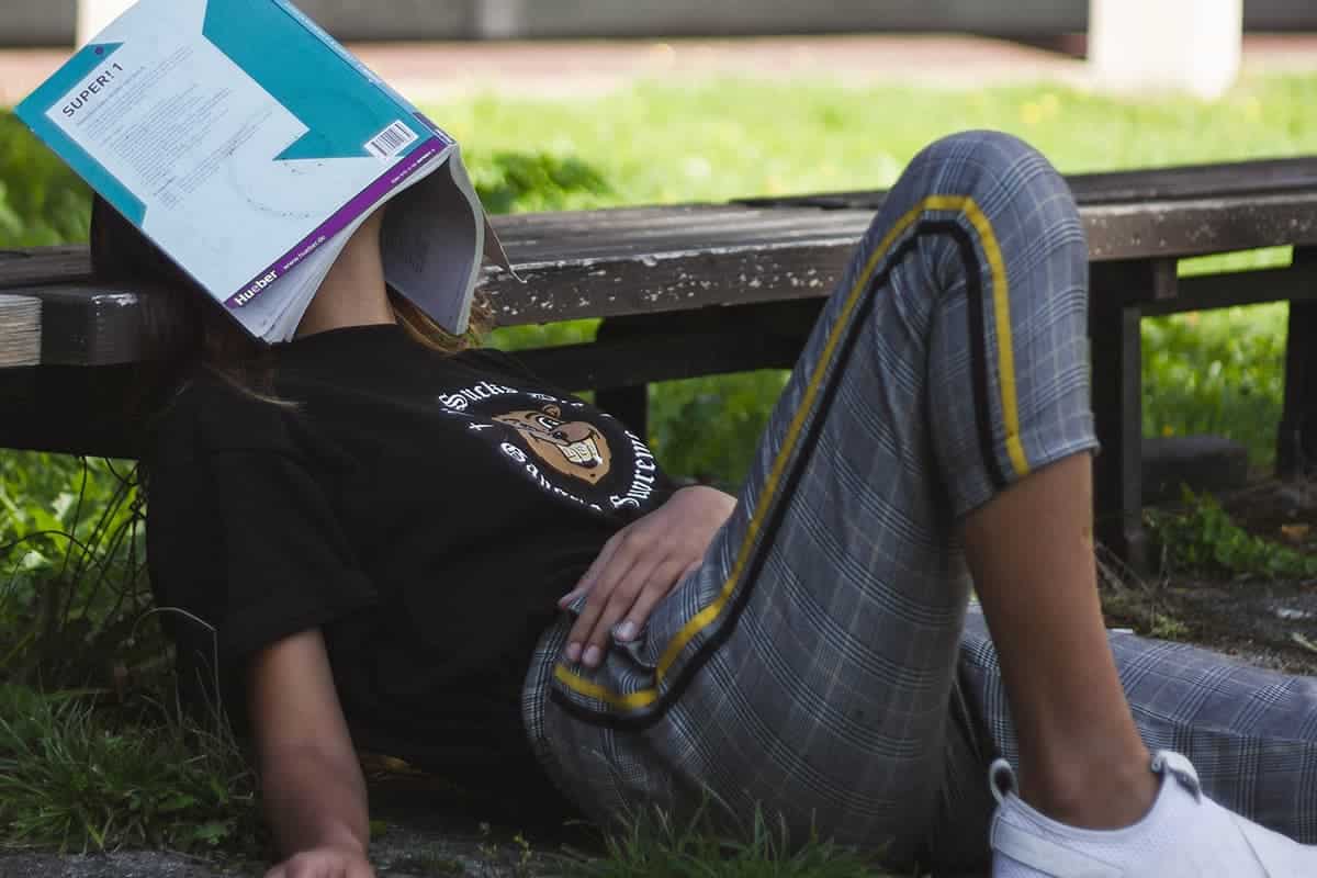 6 memes qui vont te rappeler que t'es un vrai flemmard