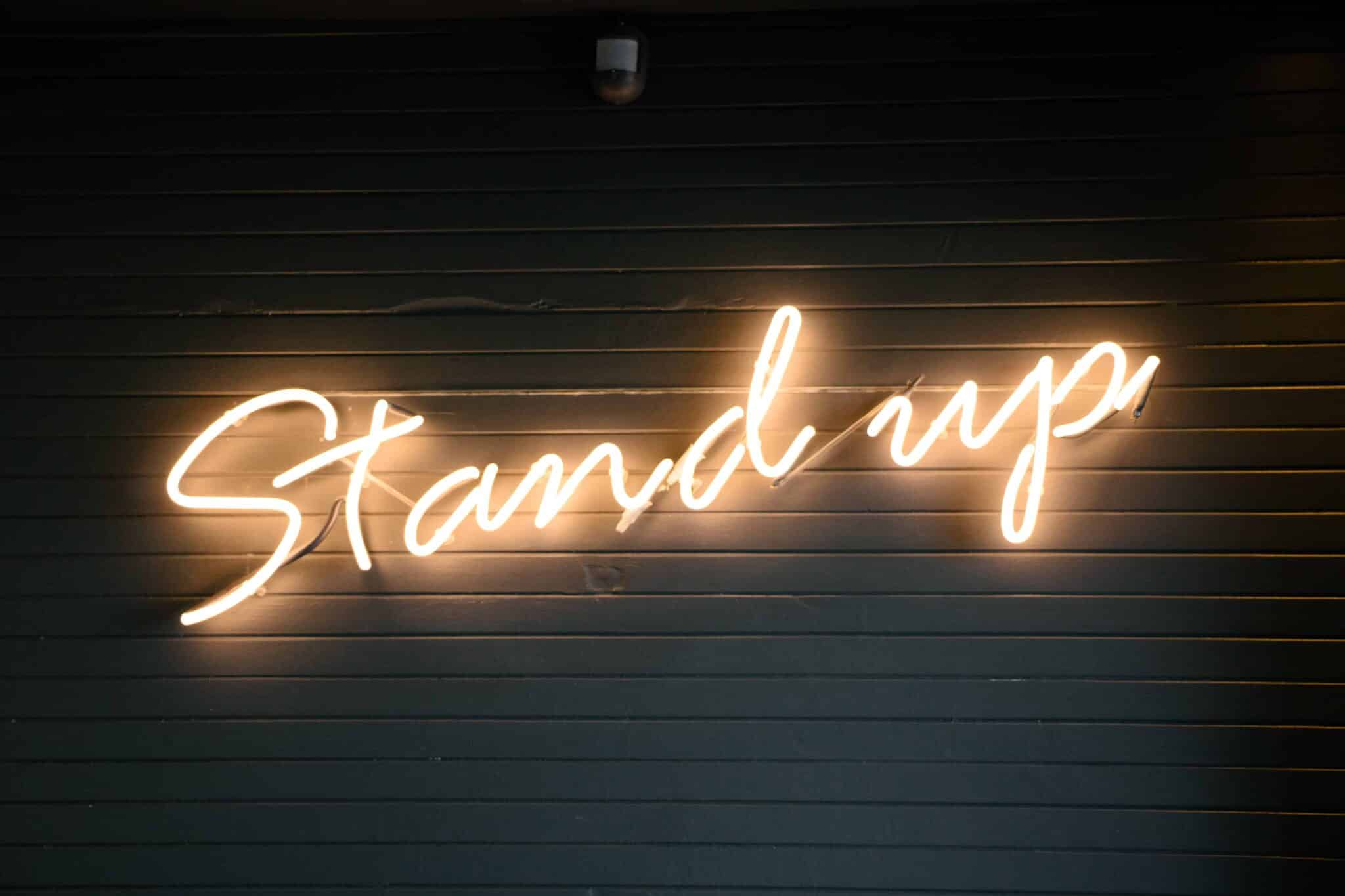 Étudiants Le Jour Humoristes La Nuit